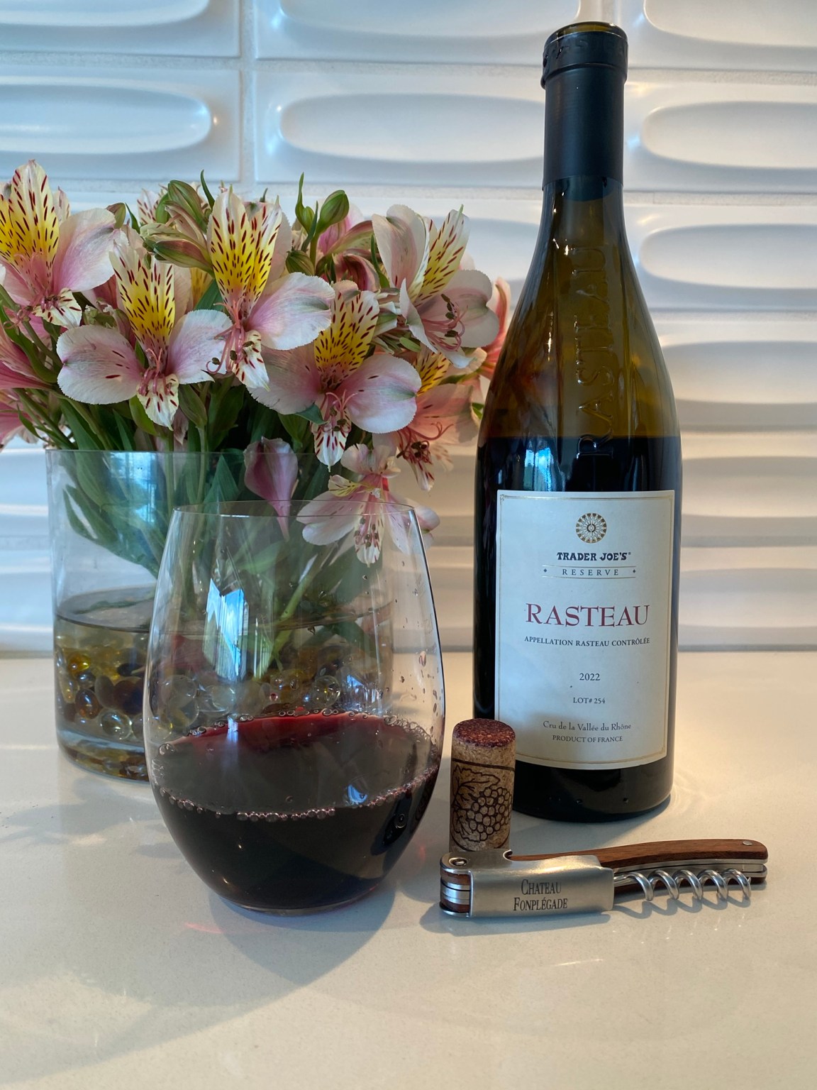 Our Voyage of Wine Discovery Docks at a New Port of Call – Vinopointer.com